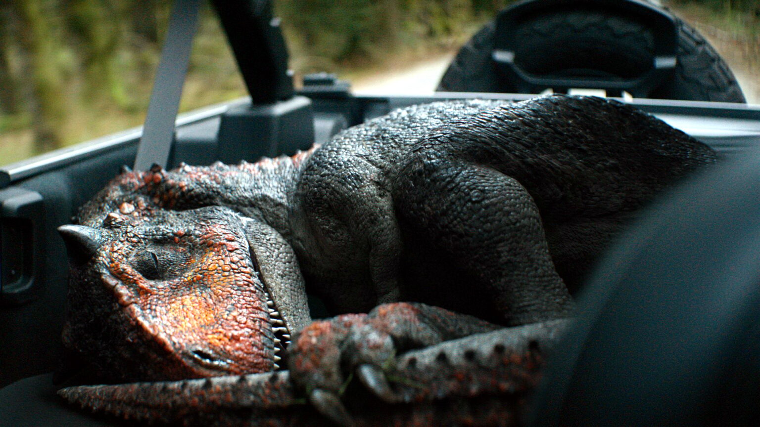 Jeep Gives Dinosaur A Lift In New Jurassic World Dominion Campaign ...