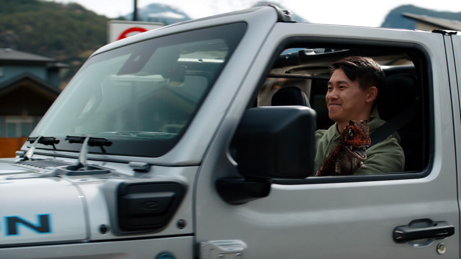 Jeep Gives Dinosaur A Lift In New Jurassic World Dominion Campaign ...