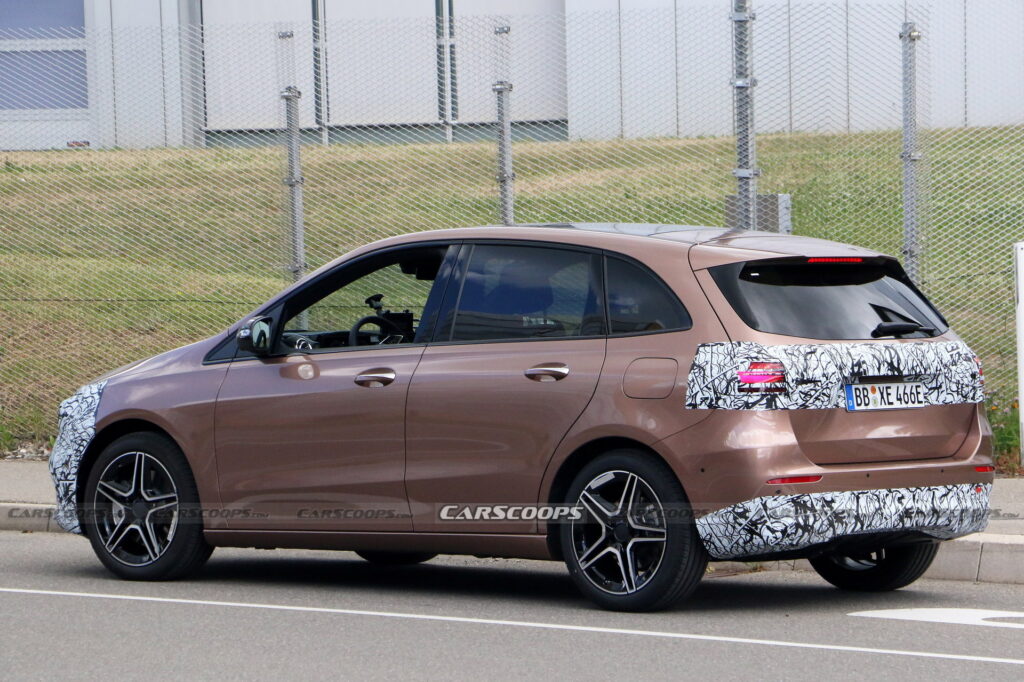 Mercedes B-Class Facelift Spied, Will Probably Be The Last Of Its Kind ...