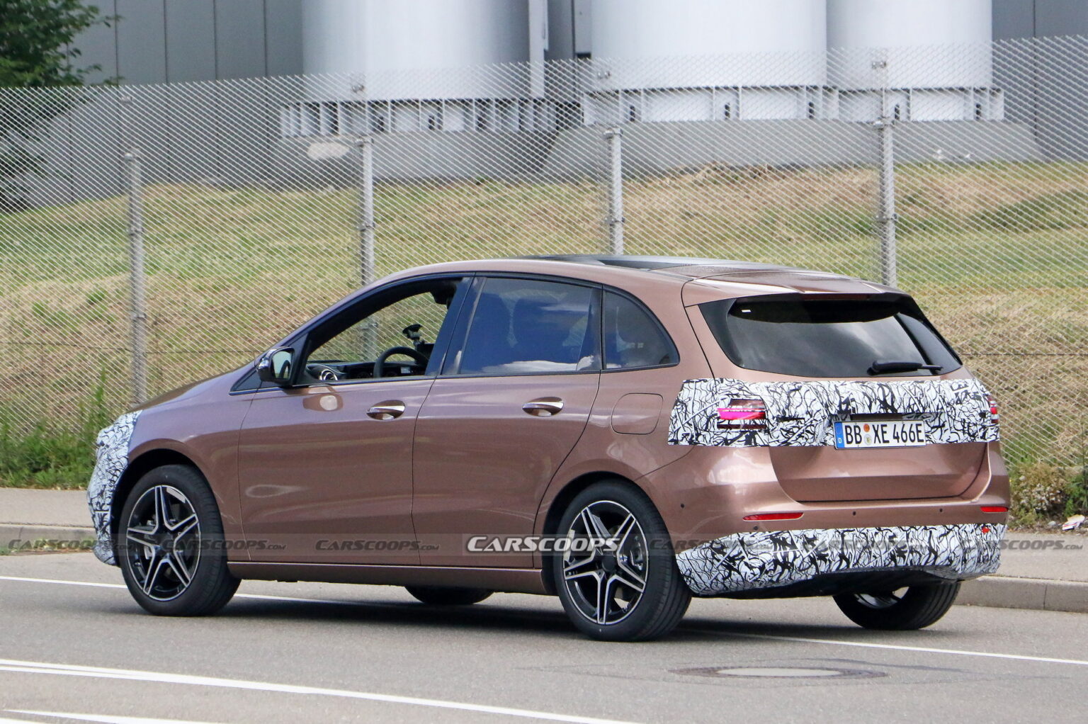 Mercedes B-Class Facelift Spied, Will Probably Be The Last Of Its Kind ...