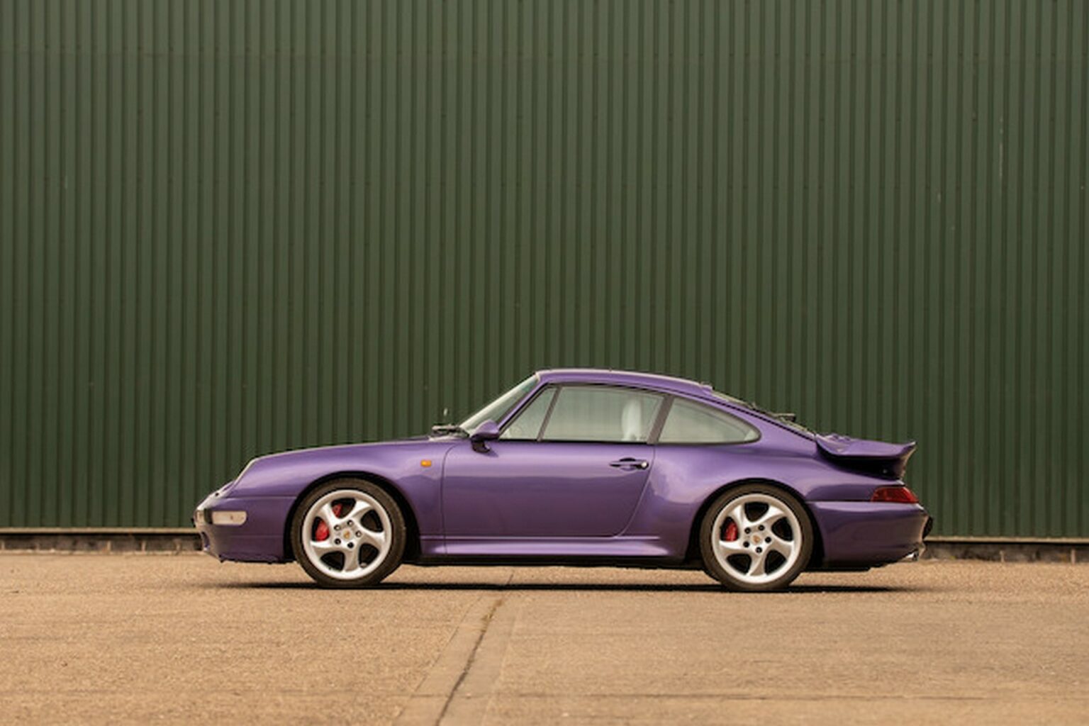 Stand Out Among Supercars With This Purple 1996 Porsche 993 Turbo ...