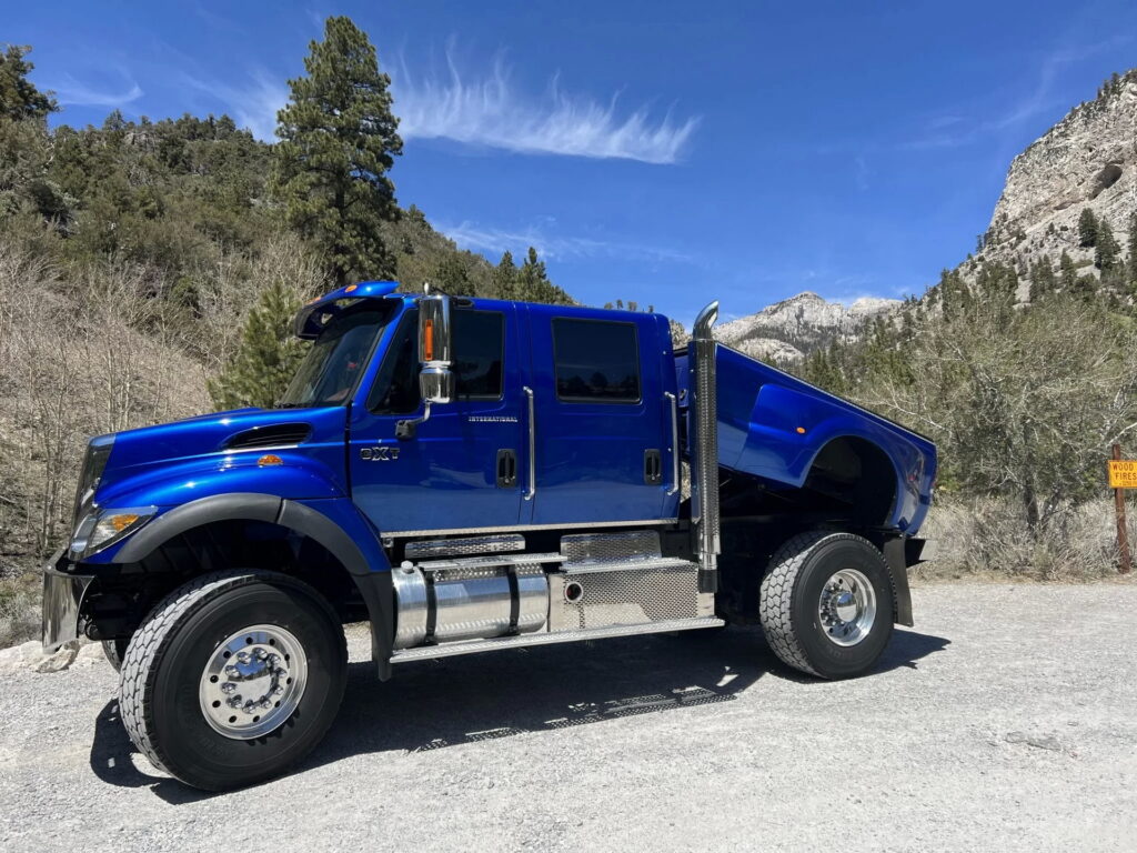 International Cxt Pickup Truck