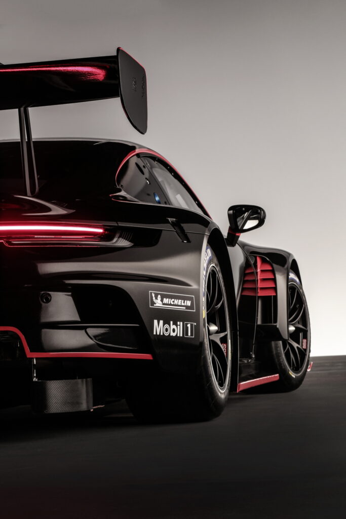 Porsche Unveils New Naturally Aspirated 911 GT3 R Race Car That’s More ...