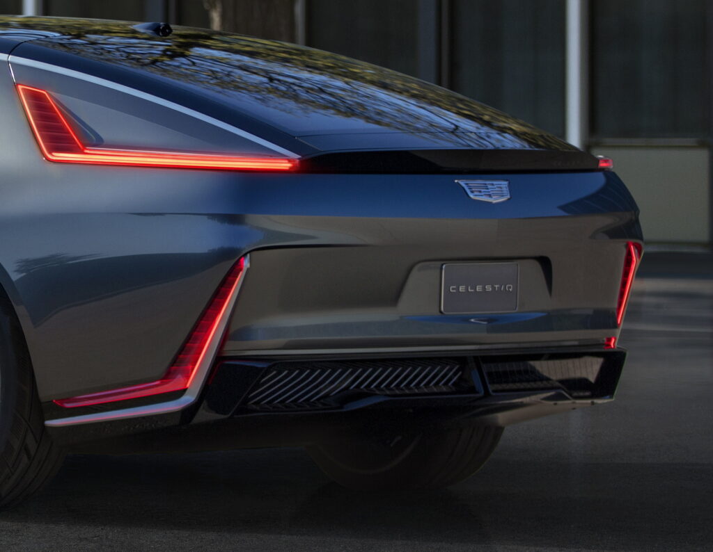 2025 Cadillac Celestiq-V: Crystal Ball-Gazing A Super-Performance ...
