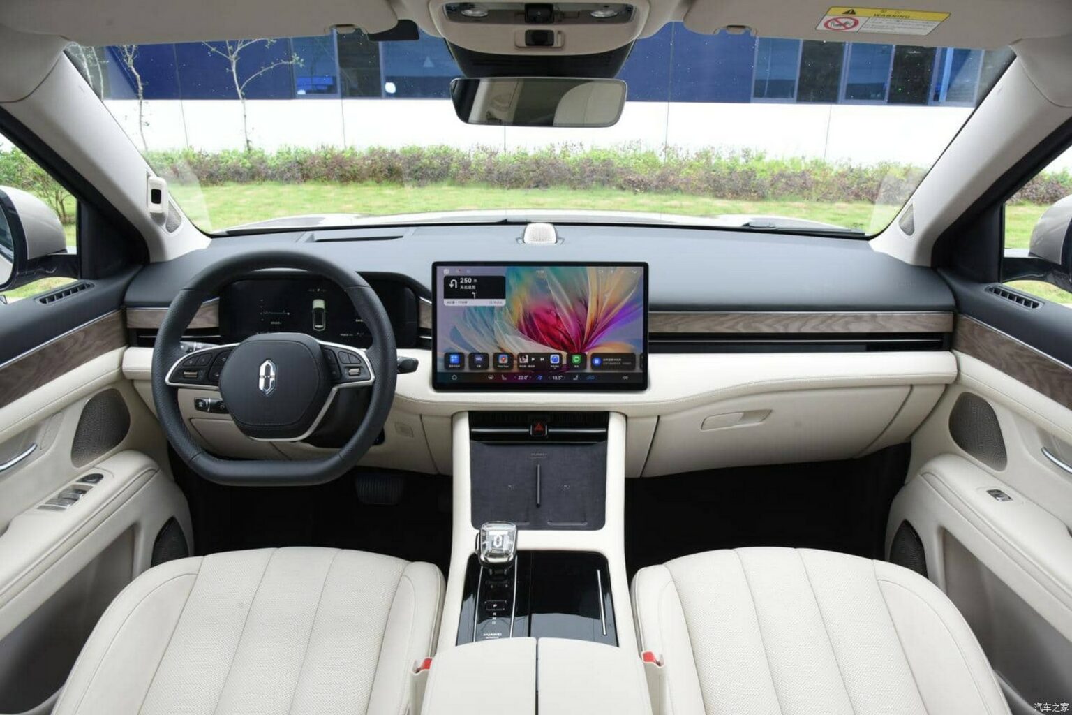 Aito M7 Is A Six-Seat Range-Extender SUV Coming For The BMW X7 And ...