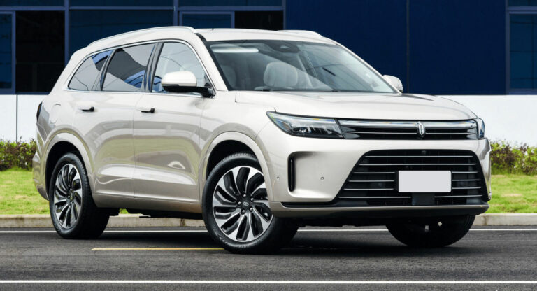 Aito M7 Is A Six-Seat Range-Extender SUV Coming For The BMW X7 And ...