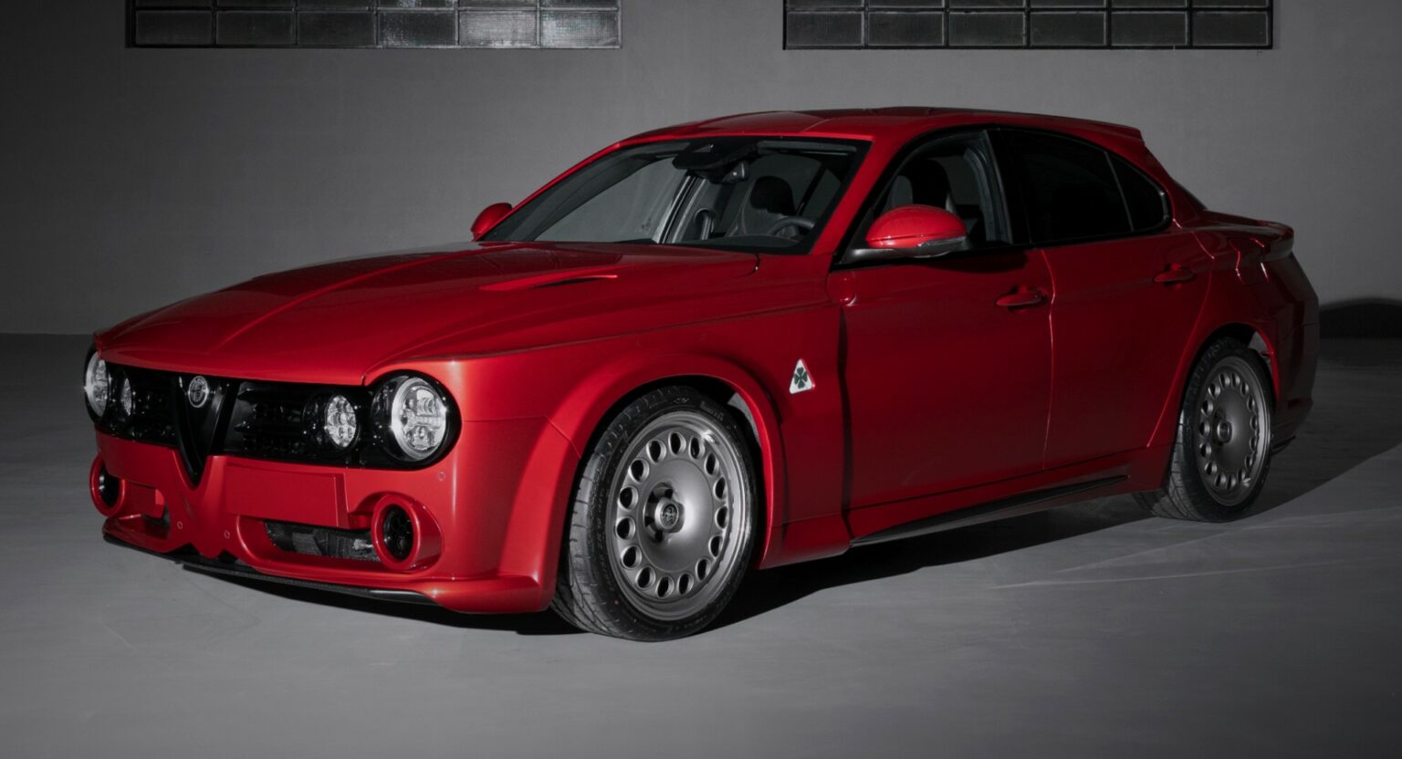 Alfa Romeo Giulia ErreErre Fuoriserie Is A Quadrifoglio With A Retro ...