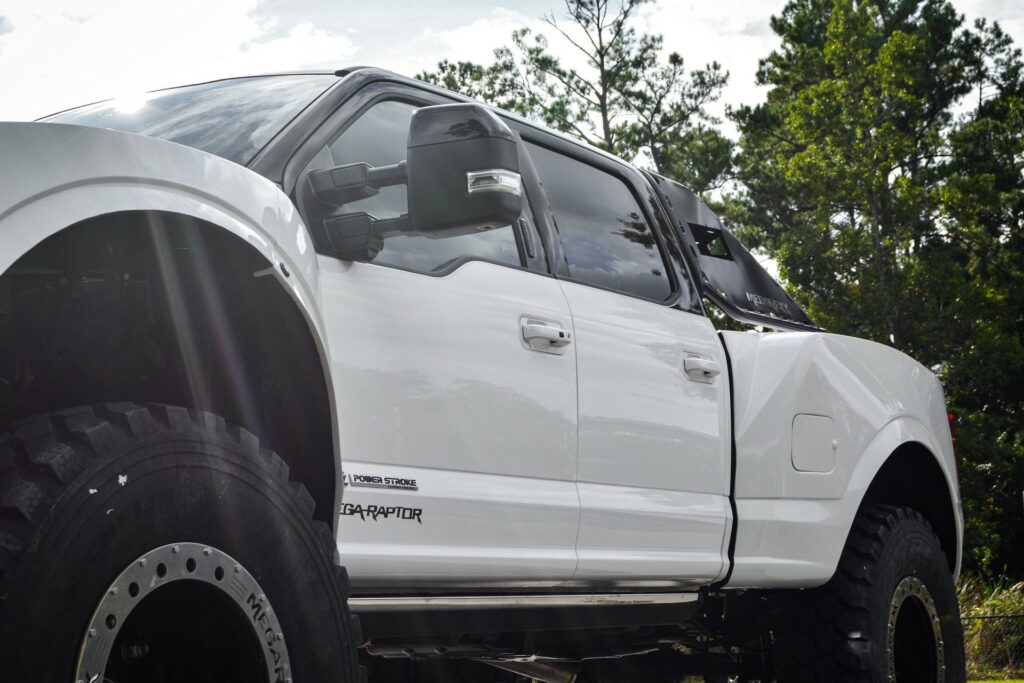 2022 Ford F-250 ‘MegaRaptor’ Is Part Daily Driver And Part Trophy Truck ...