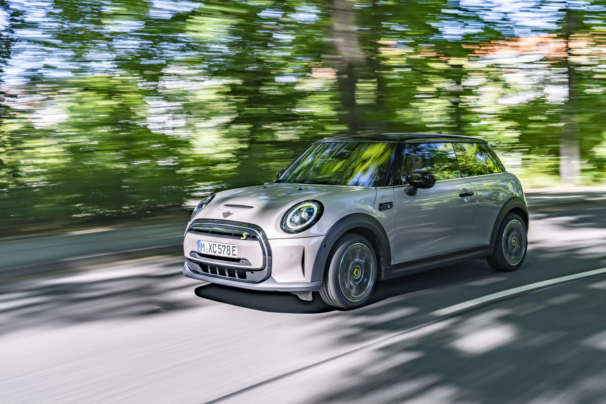 MINI Shows Specially Converted Cooper SE For People With Disabilities ...