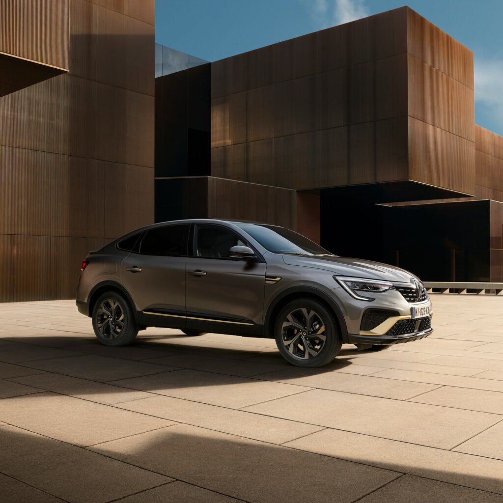 Renault Updates 2022 Arkana Range While Clio And Captur Get E-Tech ...
