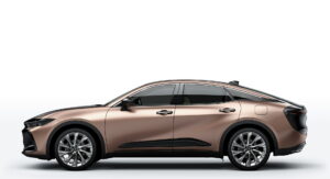 Toyota Crown Crossover Detailed In Japan, Where It Is Priced From $31k ...