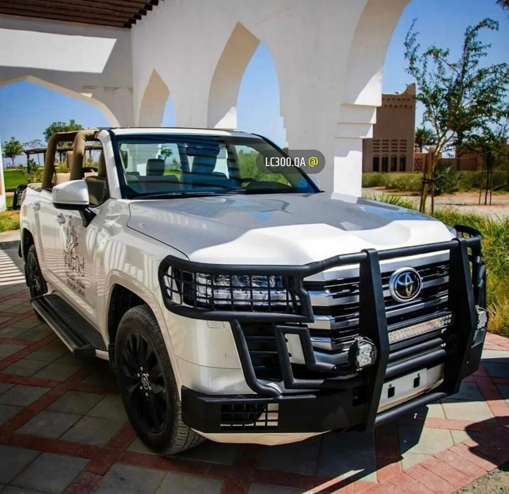 Chopped Up Toyota Land Cruiser 300 Convertible Is The Perfect Safari ...