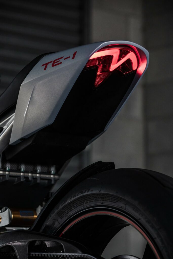 Triumph’s Electric Motorcycle Hits 60 MPH In 3.6 Seconds And Has A 100 ...