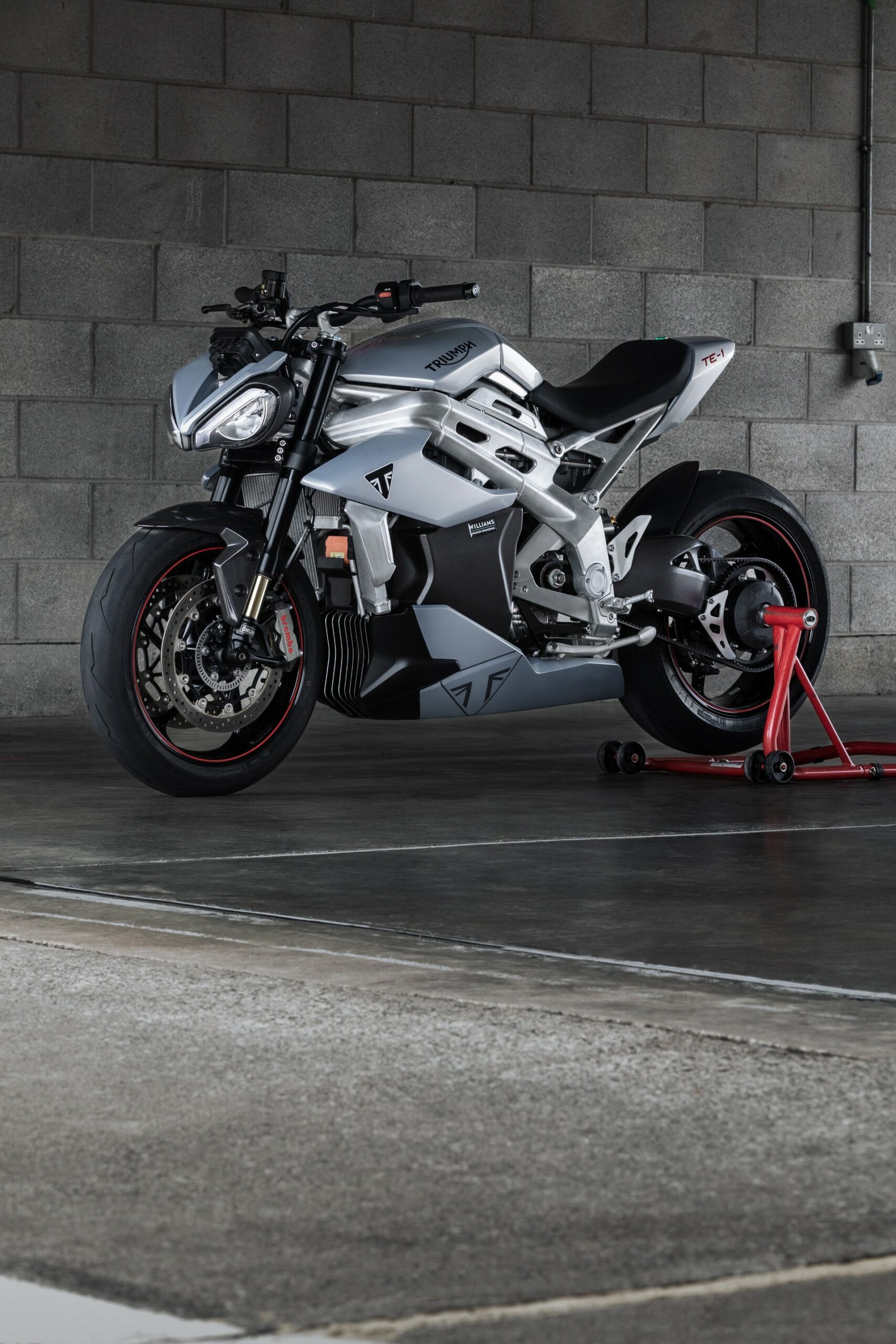 Triumph’s Electric Motorcycle Hits 60 MPH In 3.6 Seconds And Has A 100 ...