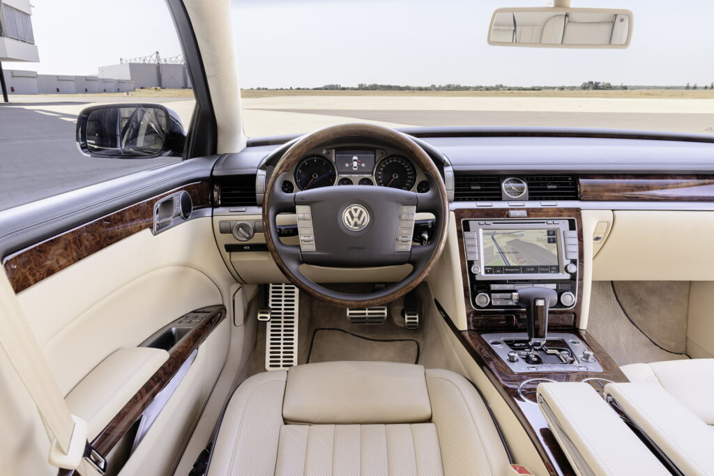 VW Shows Near-Production Prototype Of The Axed Second-Gen Phaeton ...