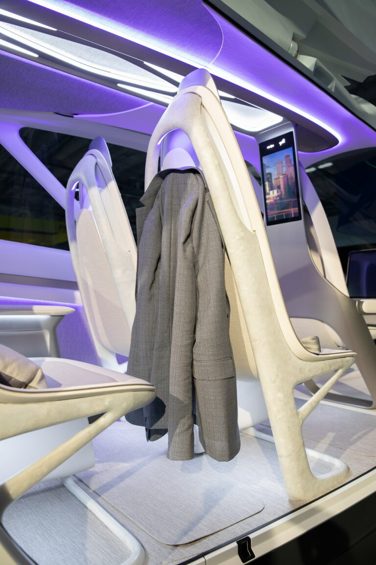 Hyundai Previews Supernal eVTOL Electric Air Mobility Solution For 2028 ...