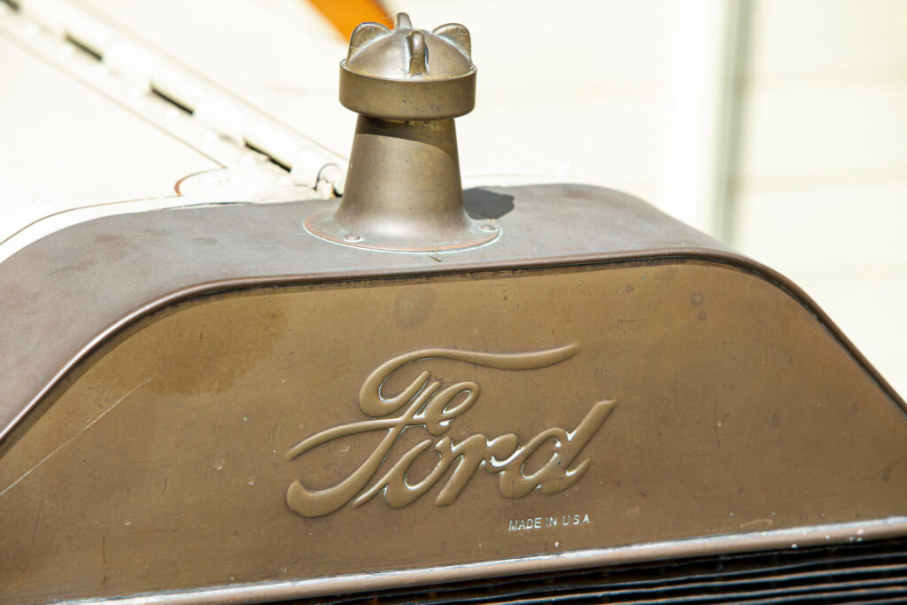This 1914 Ford Model T Motorhome Is The World’s Oldest Known RV | Carscoops