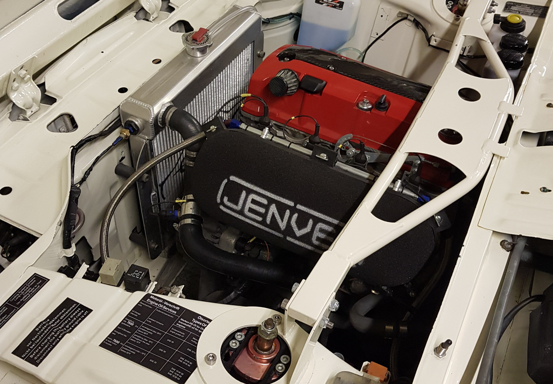 This Glorious Honda-Powered BMW 2002 Has A 9,200 RPM VTEC Surprise ...