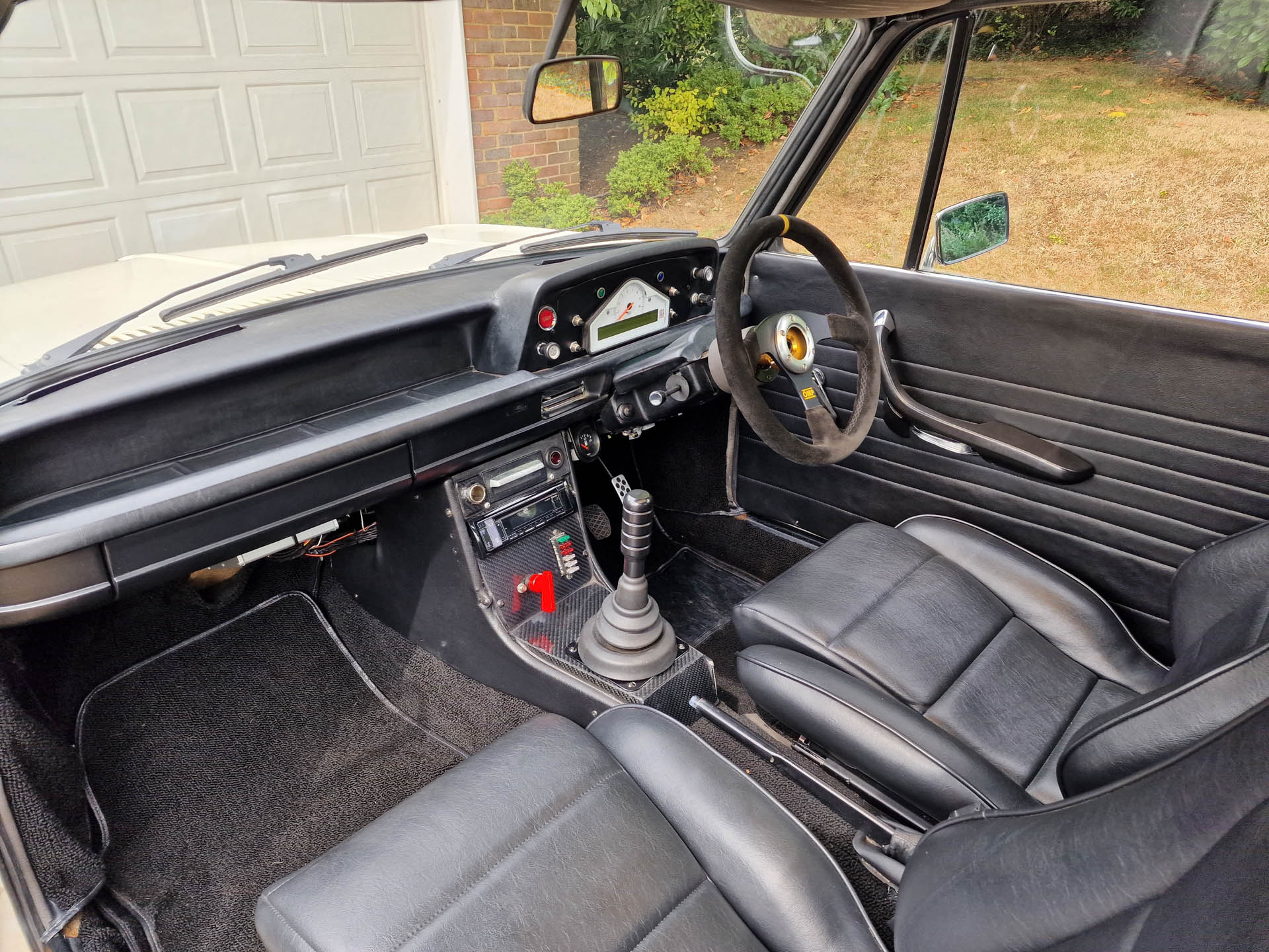 This Glorious Honda-Powered BMW 2002 Has A 9,200 RPM VTEC Surprise ...