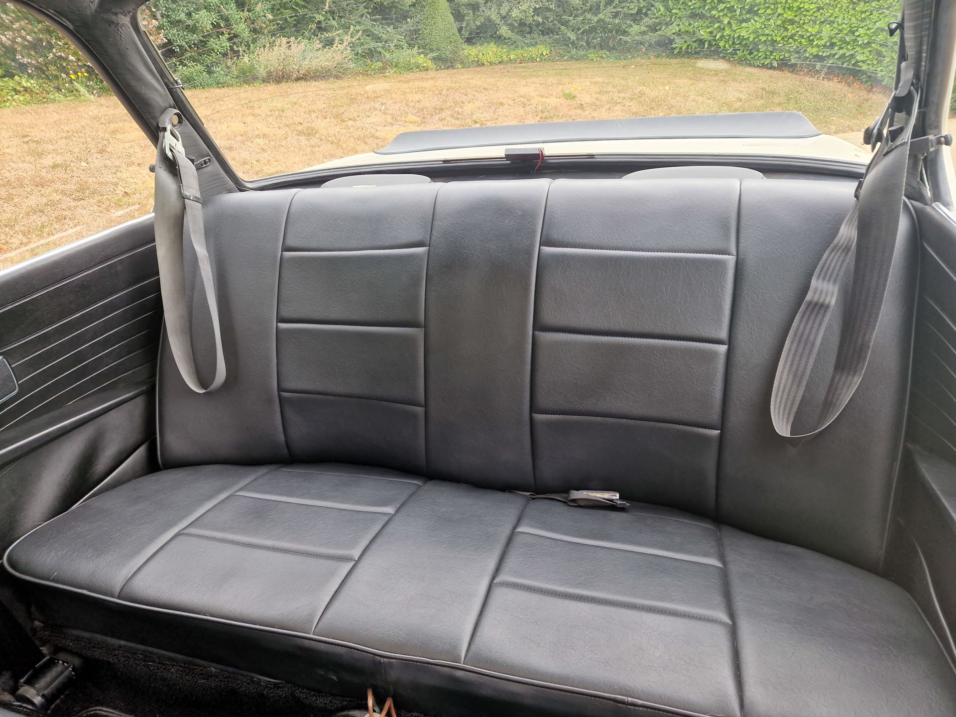 This Glorious Honda-Powered BMW 2002 Has A 9,200 RPM VTEC Surprise ...