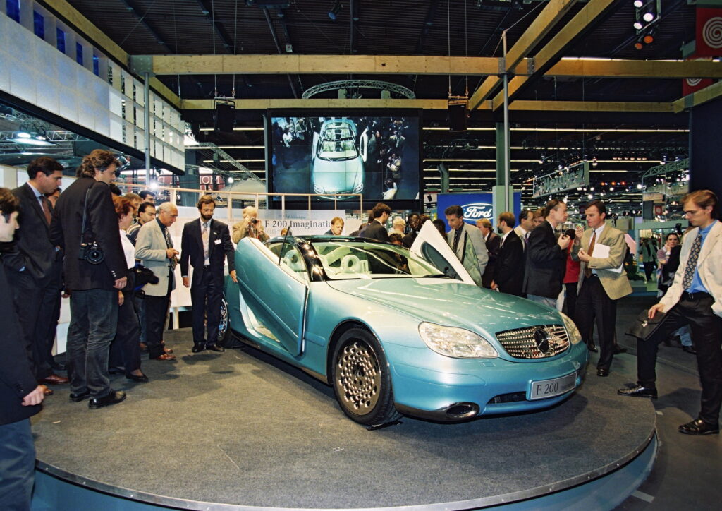 Watch The Joystick-Driven Mercedes F200 Concept In Action | Carscoops