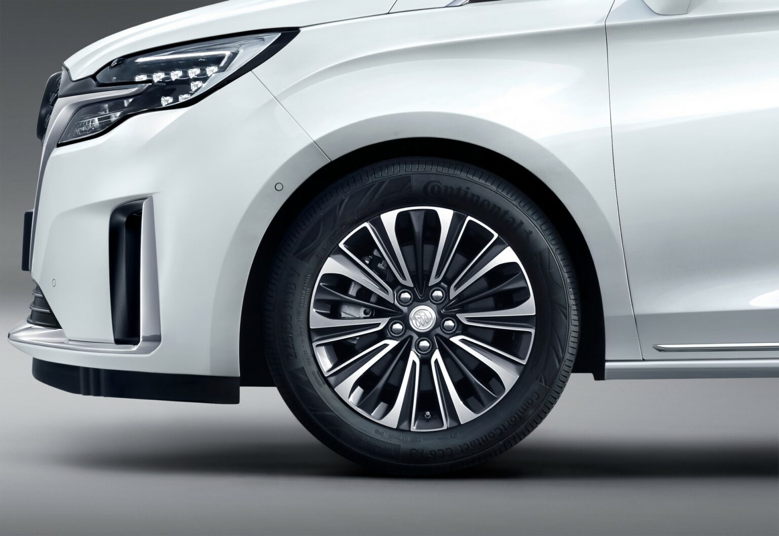 Buick GL8 Gets A Ghastly Facelift, Proves True Beauty Is On The Inside ...