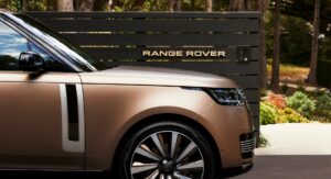 2023 Range Rover SV Carmel Edition Is A $345,000 Ultra-Exclusive, Ultra ...