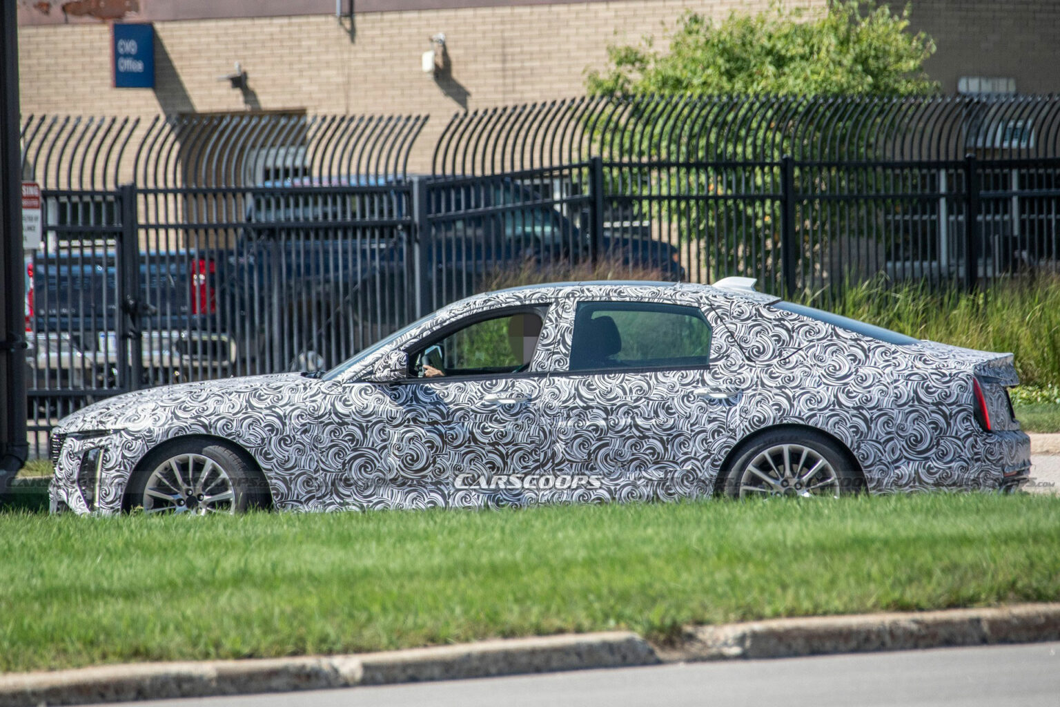 2024 Cadillac CT6 Spied With Production Lighting Units | Carscoops