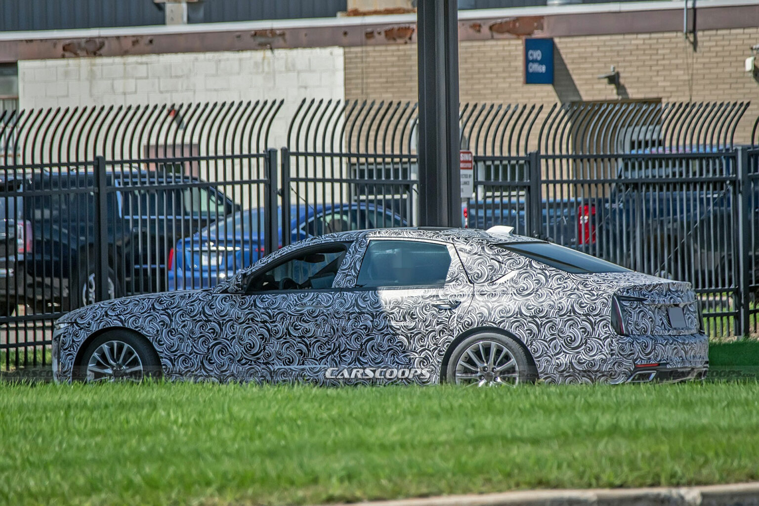 2024 Cadillac CT6 Spied With Production Lighting Units | Carscoops