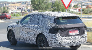 Ford Fusion Active Spied In Europe With Two Slightly Different Designs ...