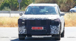 Ford Fusion Active Spied In Europe With Two Slightly Different Designs ...