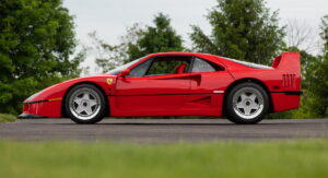 You Won't Believe How Clean This 15,000-Mile 1990 Ferrari F40 Is ...