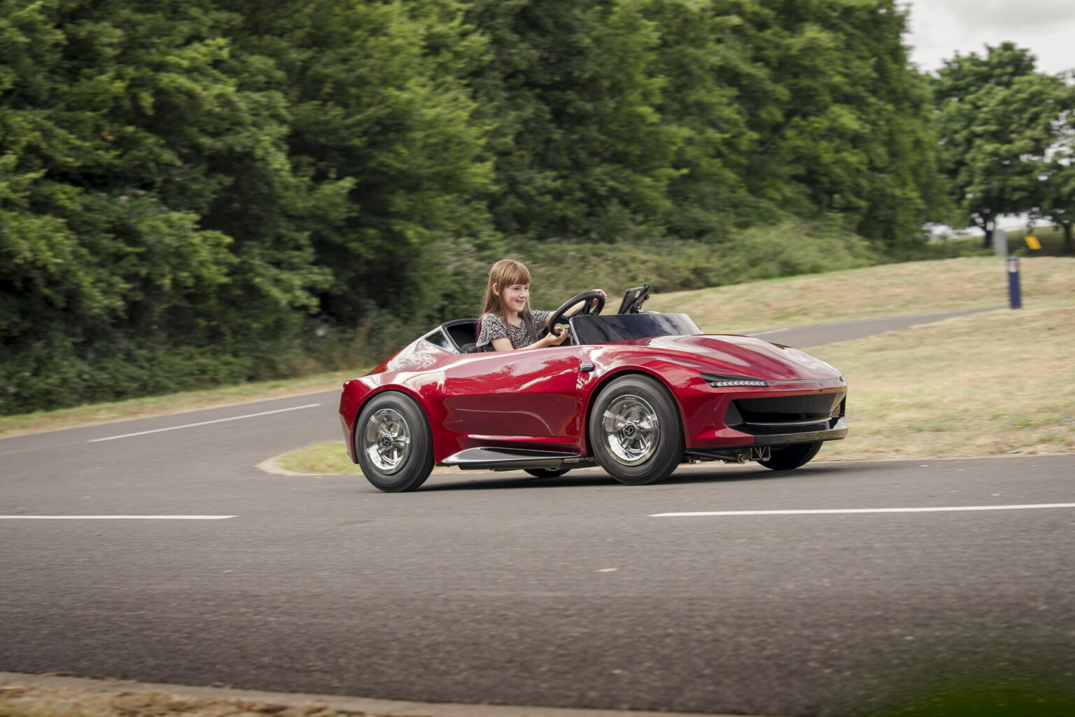 Firefly Sport Is A Tiny EV For Kids That Handles Like A Road Car ...