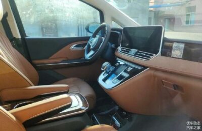 China’s Hongqi Is Making Its First Luxury Minivan, The HQ9 | Carscoops