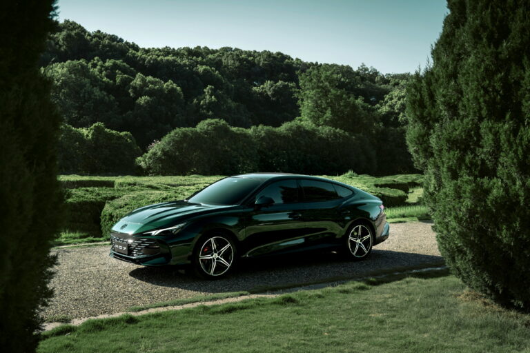 MG7 Debuts In China As A Stylish Introduction To The Black Label Series ...