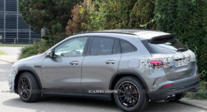 Mercedes-AMG GLA 45 Facelift Spied With Smaller-Than-Usual Wheels ...