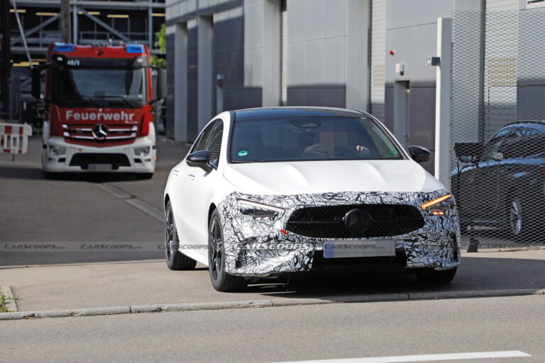 Mercedes-Benz CLA Facelift Spied In Sedan And Shooting Brake Form ...