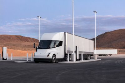 Tesla Releases Updated Semi Photo Gallery, Shows A Handful Of Design ...