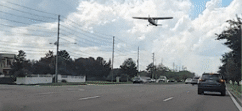 Pilot Crash Lands Plane In Front Of Cars On Busy Florida Road After ...