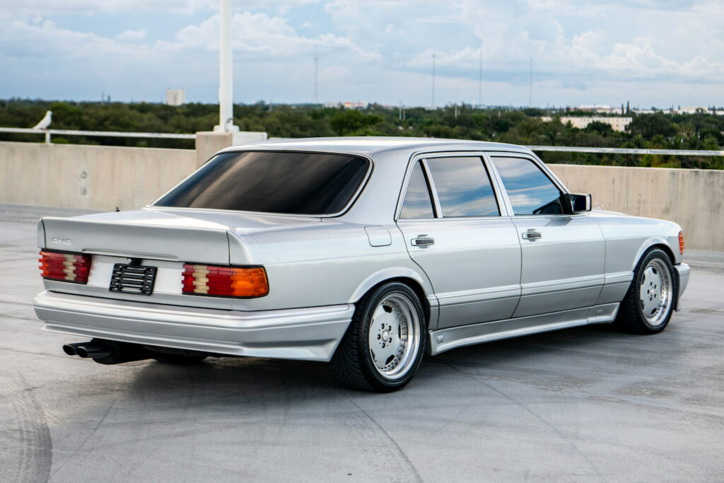 This AMG-Tuned 1991 Mercedes-Benz S-Class Is The Granddaddy Of The ...