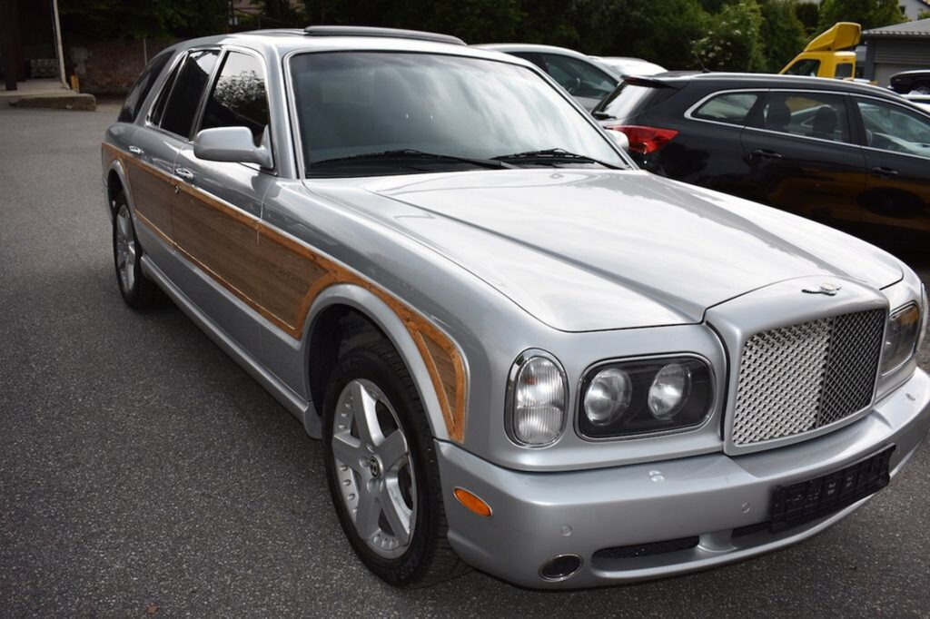This Woody Bentley Arnage Wagon Is Truly One Of A Kind | Carscoops