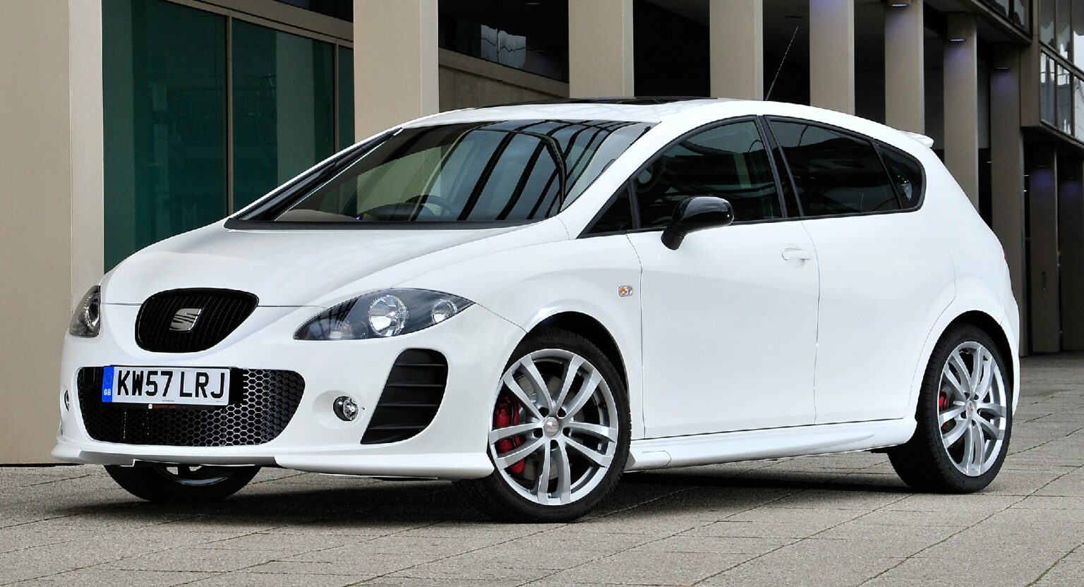 Cupra Offers Authenticity Pack For The UK-Specific 2008 Seat Leon Cupra ...