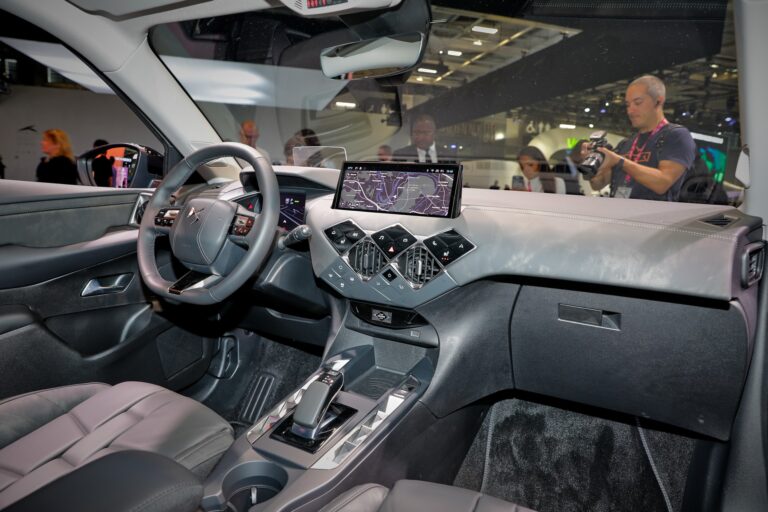 2022 DS 3 Facelift Brings Subtle Styling Tweaks, New Infotainment And ...