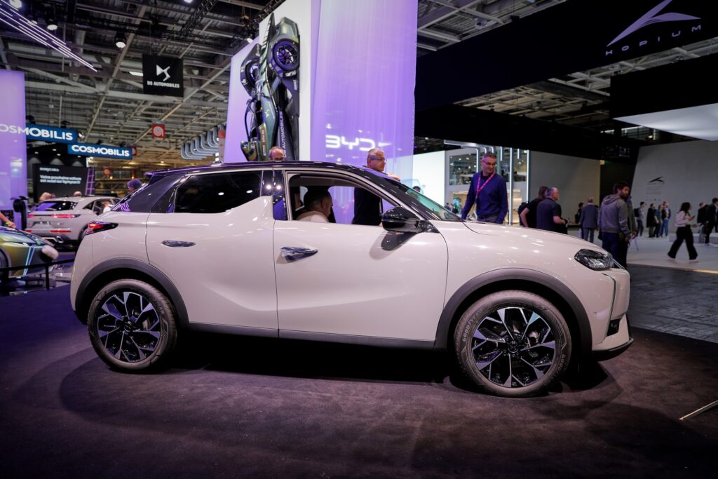 2022 DS 3 Facelift Brings Subtle Styling Tweaks, New Infotainment And ...
