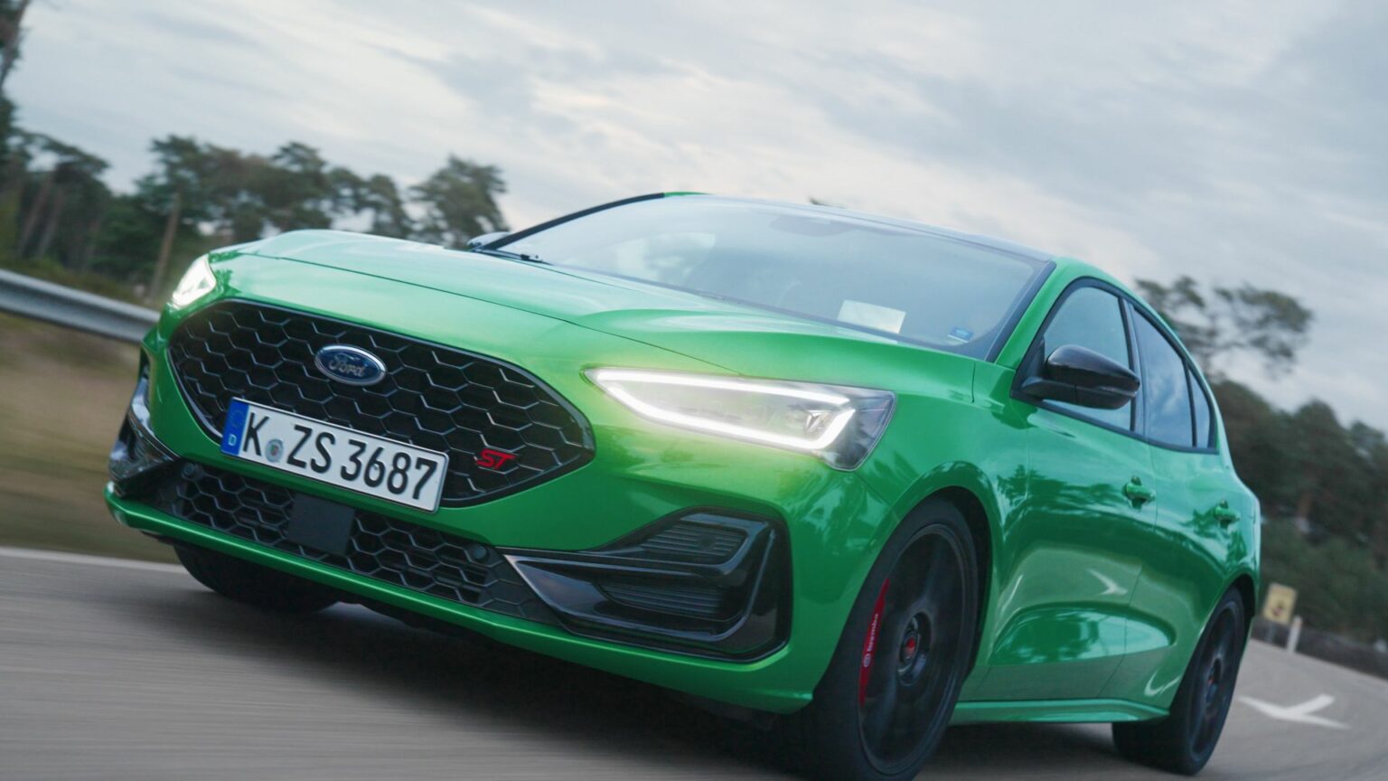 Ford Focus ST Gains Track Pack With Chassis Upgrades For Sharper ...