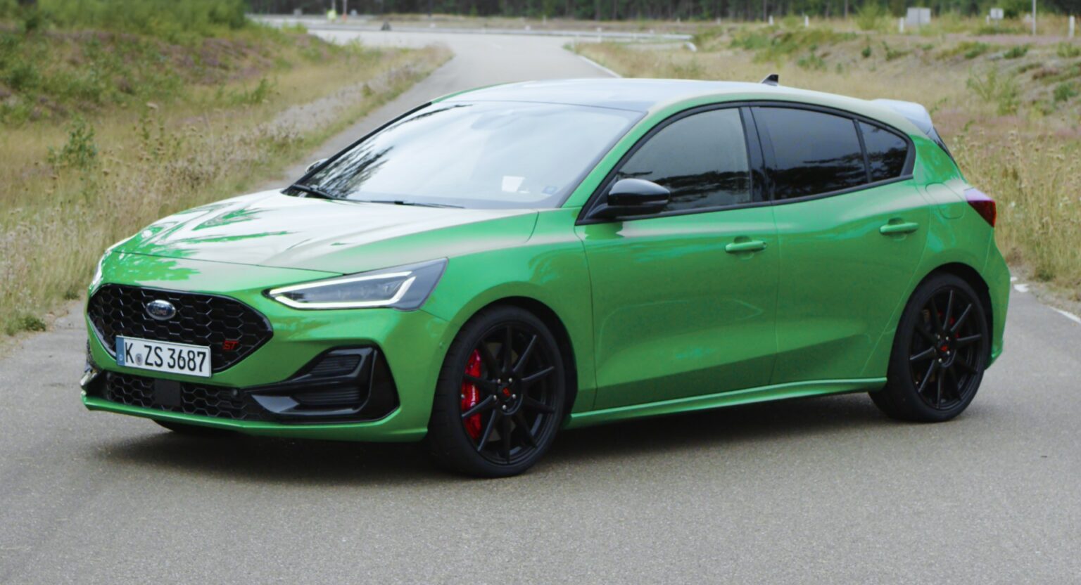 Ford Focus ST Gains Track Pack With Chassis Upgrades For Sharper ...