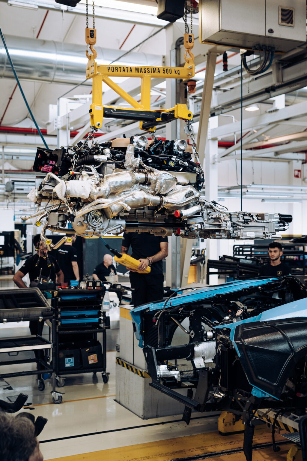 The Final Lamborghini Aventador Rolls Off The Line After 11,465 Units ...