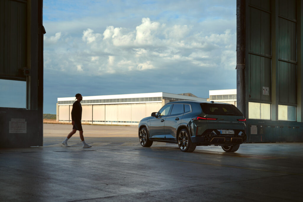 2023 BMW XM Is A 644 HP Hybrid Super-SUV; $185k Label Red With 735 HP ...