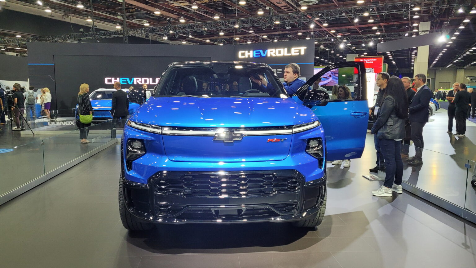 Live Photos Of The 2024 Chevrolet Silverado RST EV Straight From Motor ...
