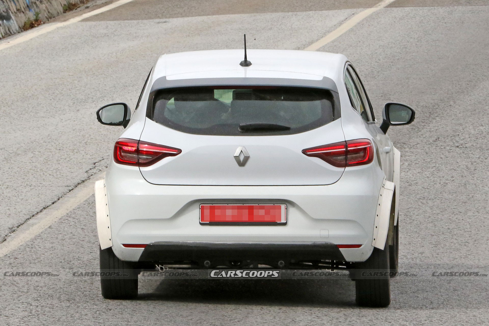 2024 Renault 5 Mule Spied, Previews An Affordable Electric City Car ...